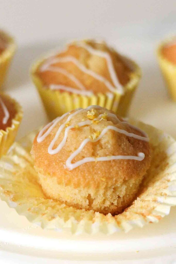 Easy Lemon Drizzle Cupcakes