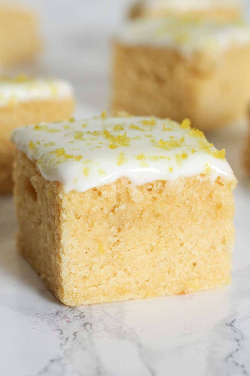 Lemon Drizzle Traybake Cake