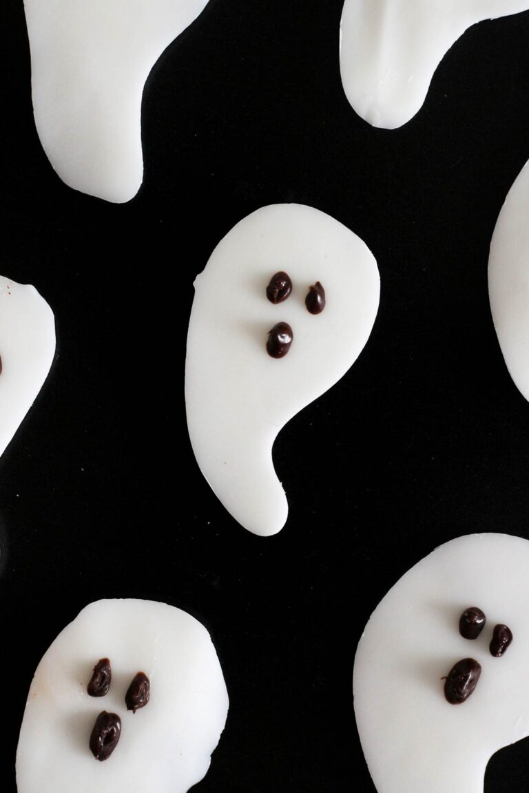 Edible White Chocolate Ghosts