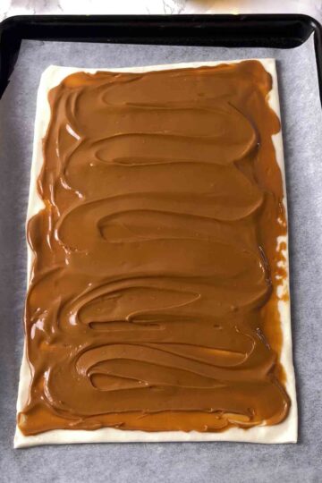 Biscoff Puff Pastry Christmas Tree
