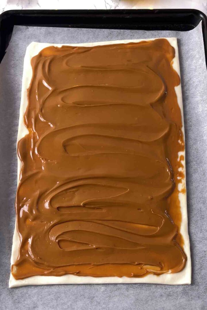 Biscoff Puff Pastry Christmas Tree