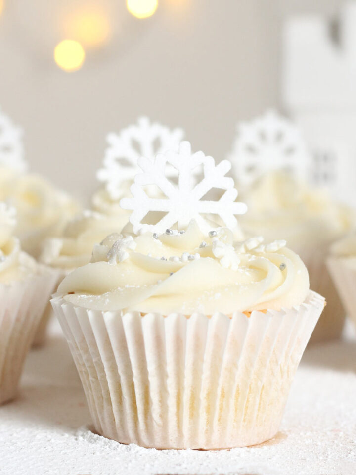 Easy Lemon Drizzle Cupcakes