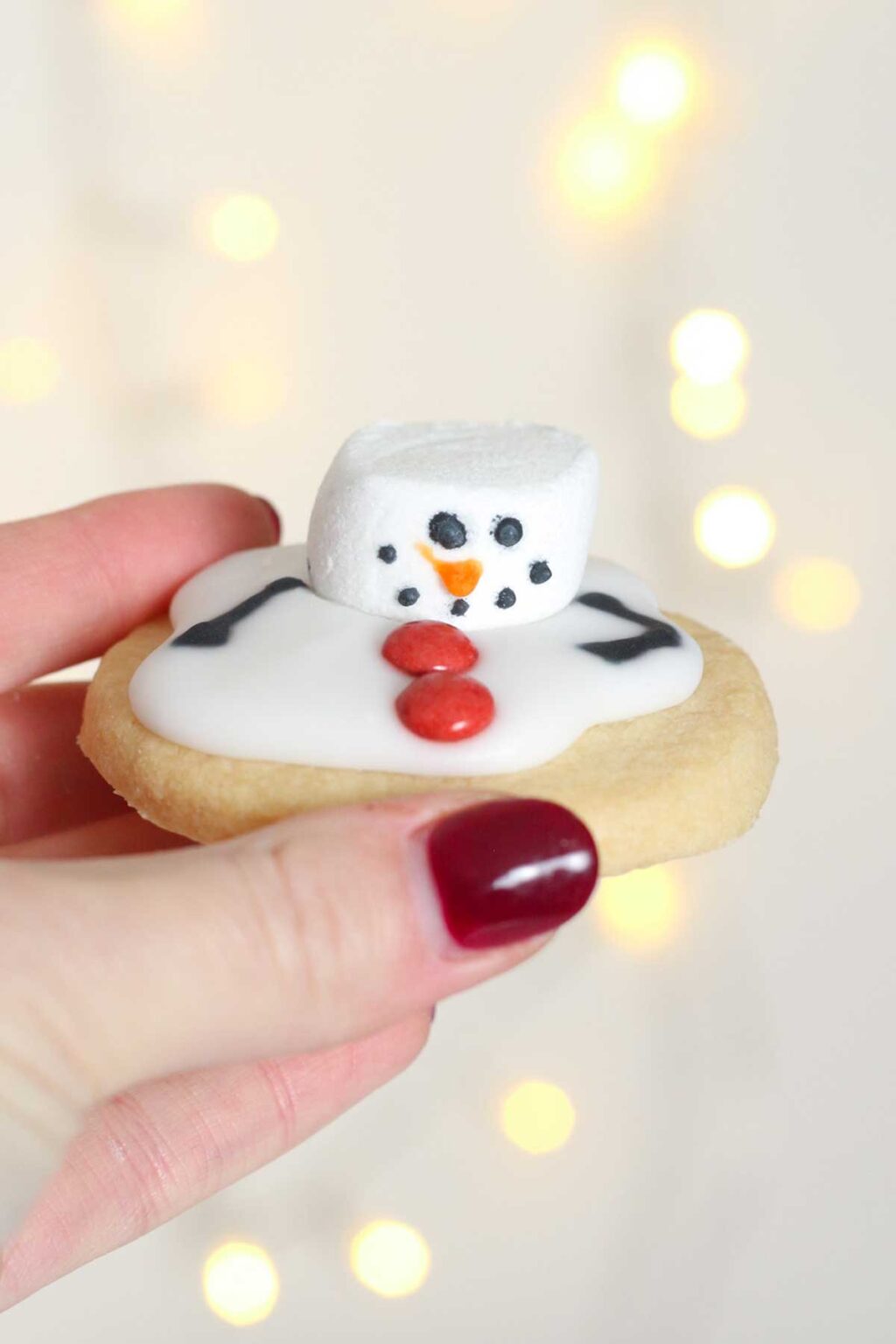 Melted Snowman Shortbread Biscuits